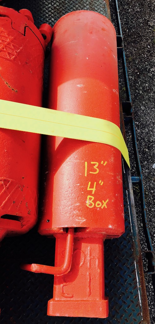 13” Clean Out Bucket