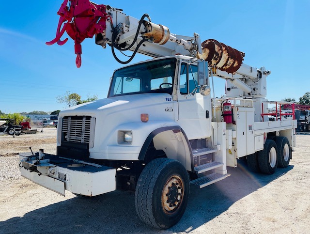 Digger Derricks Altec 4060